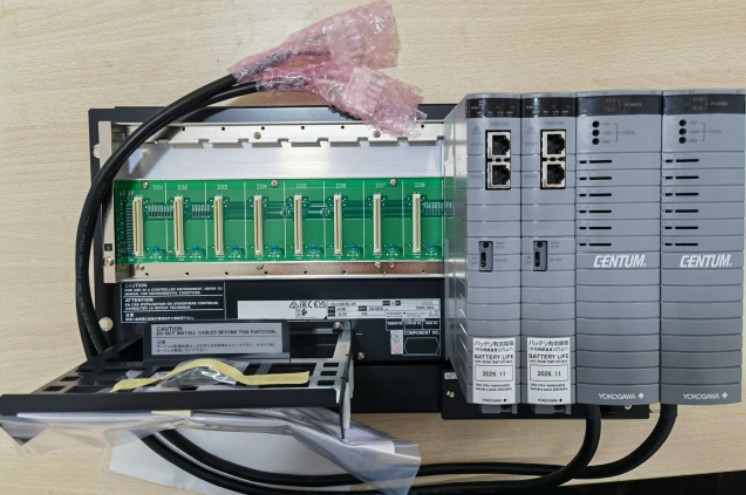 AFV30D-A41252 Yokogawa Duplexed Field Control Unit 220 - 240 V AC Power ...